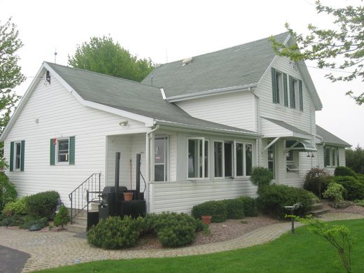 Canadian Farm House Home Tour - The Creek Line House