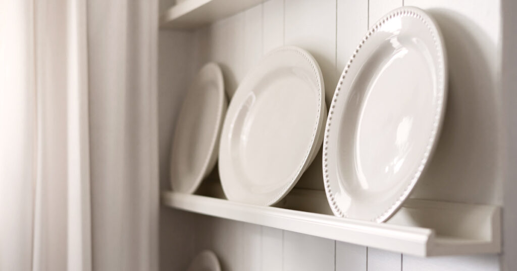 Easy DIY Plate Rack - The Creek Line House