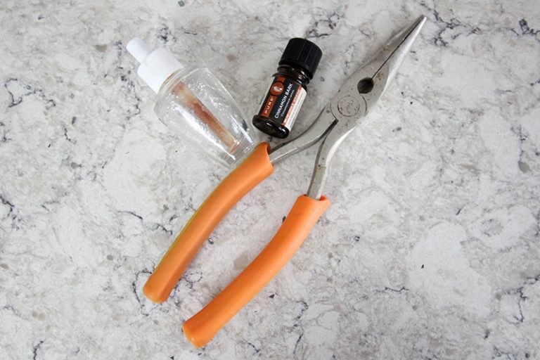 How to Refill a Plug-In Air Freshener - The Creek Line House