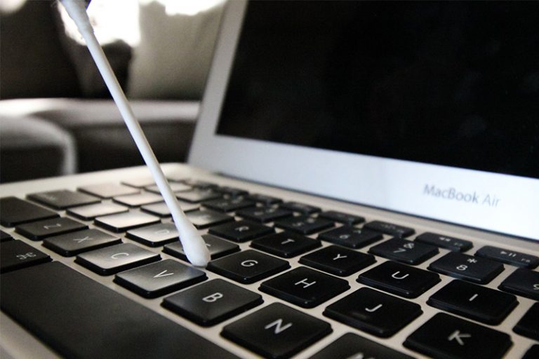 How to Clean a Laptop - The Creek Line House