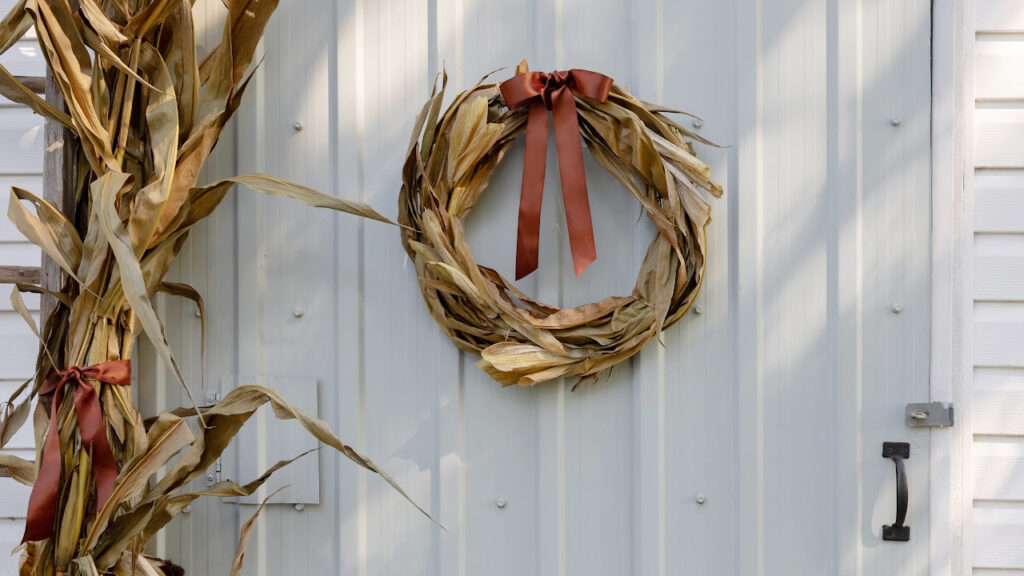 Corn Stalk Decor for Fall: How to Dry Corn From Your Garden - The Creek ...