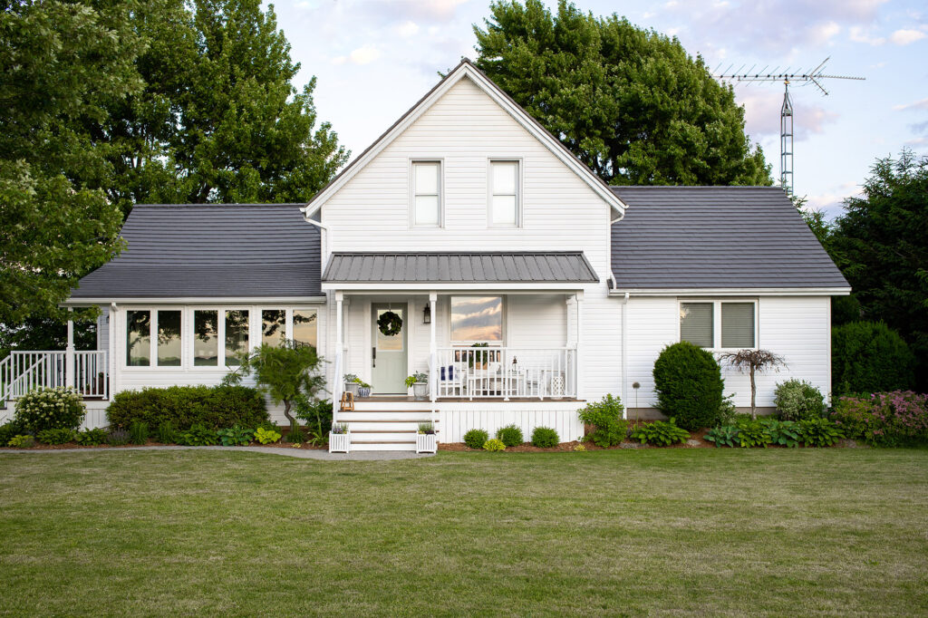Before and After: The Front Porch Project One Year Later - The Creek ...