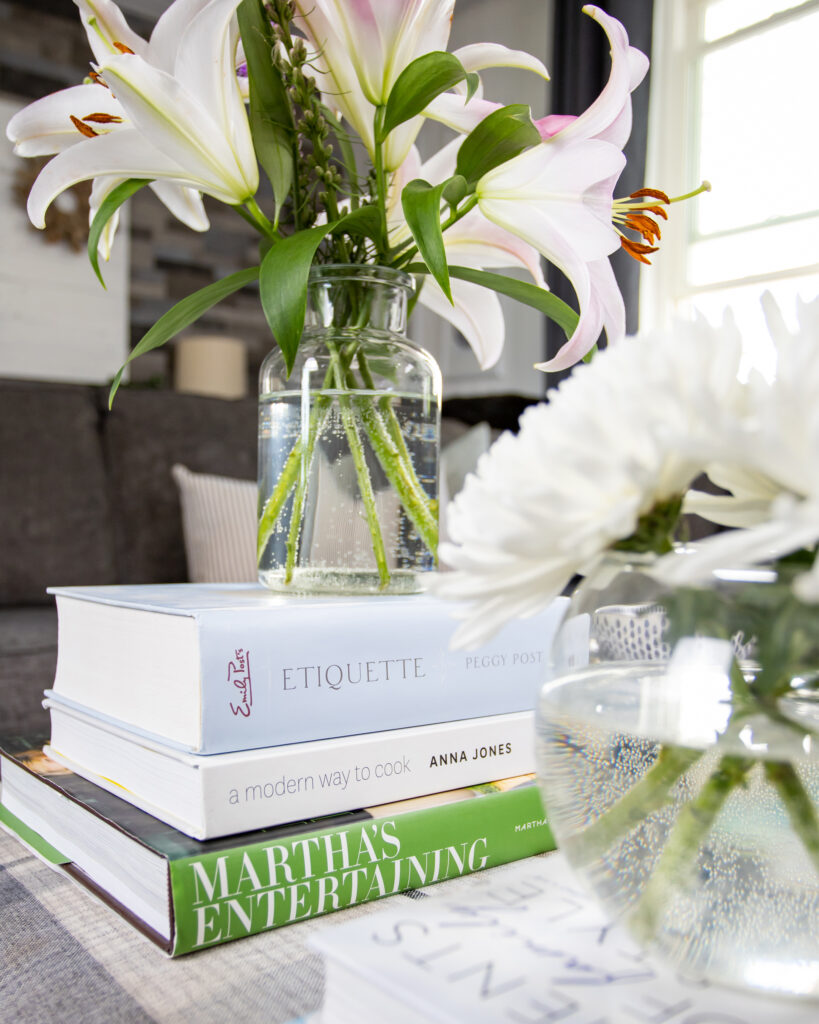 Ideas for Decorating With Thrift Store Books - The Creek Line House