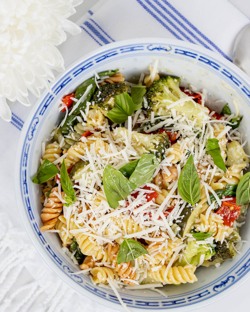 Creamy Plant-Based Summer Veggie Pasta - The Creek Line House