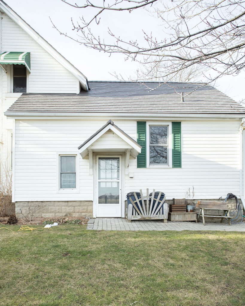 New Project: Finally Tackling the Back Stairwell - The Creek Line House