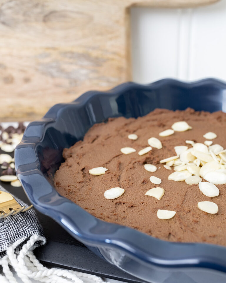 Plant-Based Chocolate Pie - The Creek Line House