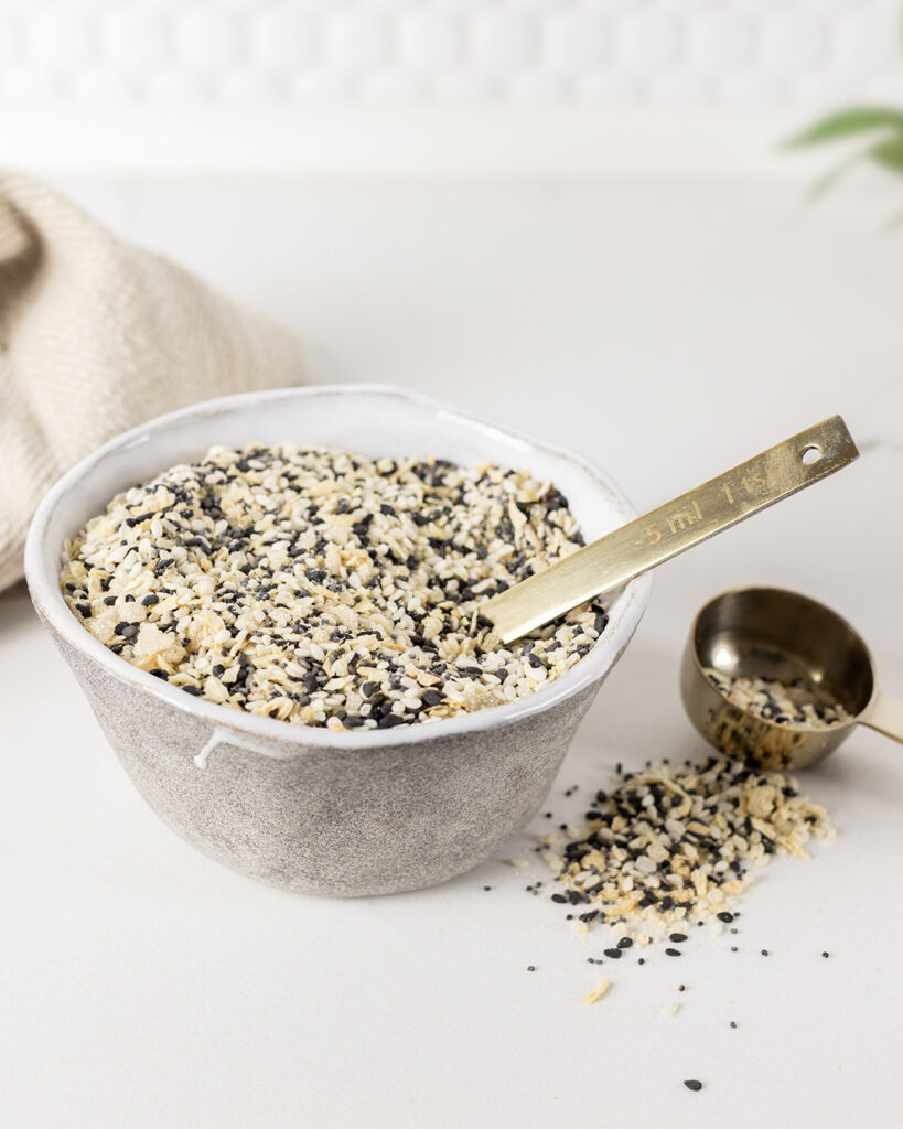 Homemade Everything Bagel Seasoning - The Creek Line House
