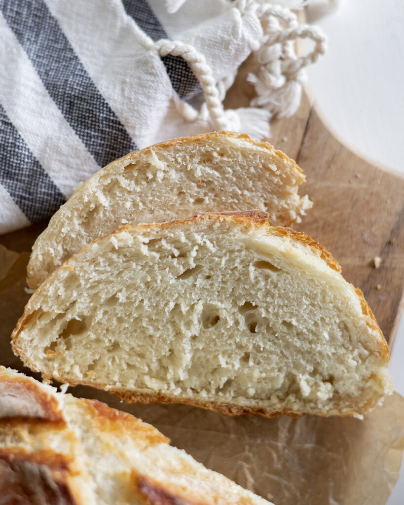 Le Creuset Overnight Artisan Bread Recipe - The Creek Line House