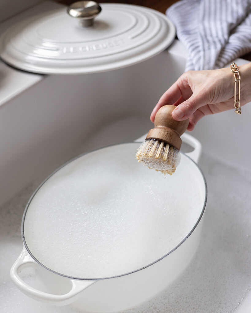 How to Clean a Le Creuset Dutch Oven - The Creek Line House