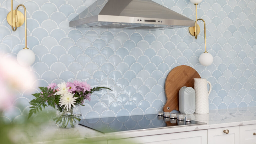 Blue Kitchen Cabinets: Classic Blue and White Ideas for Your Busiest ...