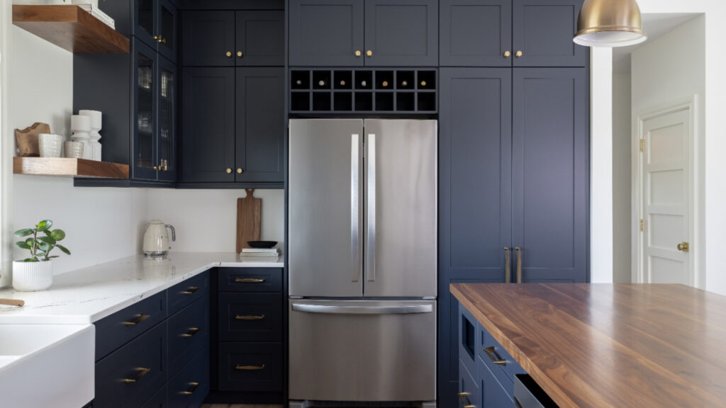 Blue Kitchen Cabinets: Classic Blue and White Ideas for Your Busiest ...