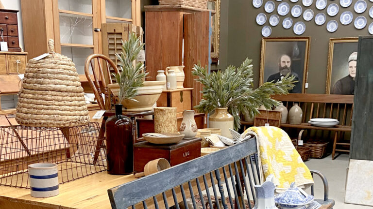 St. Jacobs Antiques Market in Waterloo, Ontario - The Creek Line House