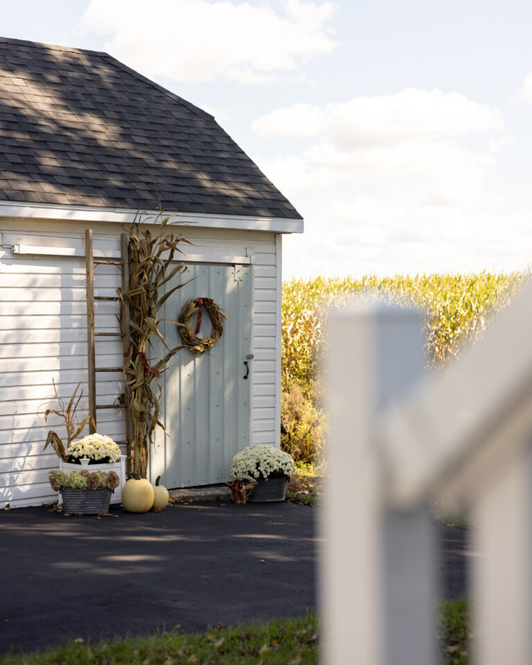 Fall Barn Door Decorations: Continuing Favorite Traditions - The Creek ...