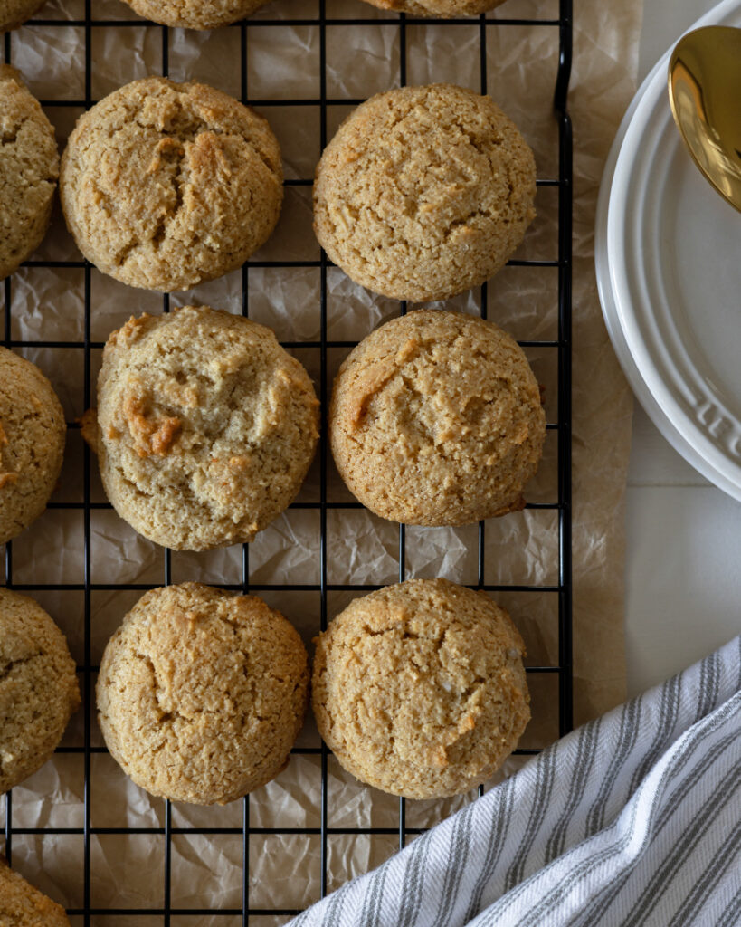 Tahini Almond Flour Cookies With Raw Honey - The Creek Line House
