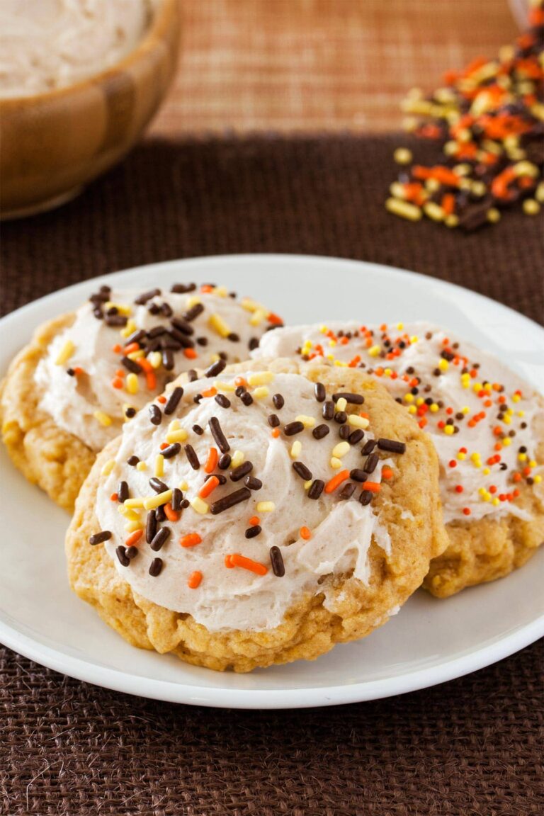 20+ Cozy Fall Cookies That Will Make You Want to Stay in and Bake All ...